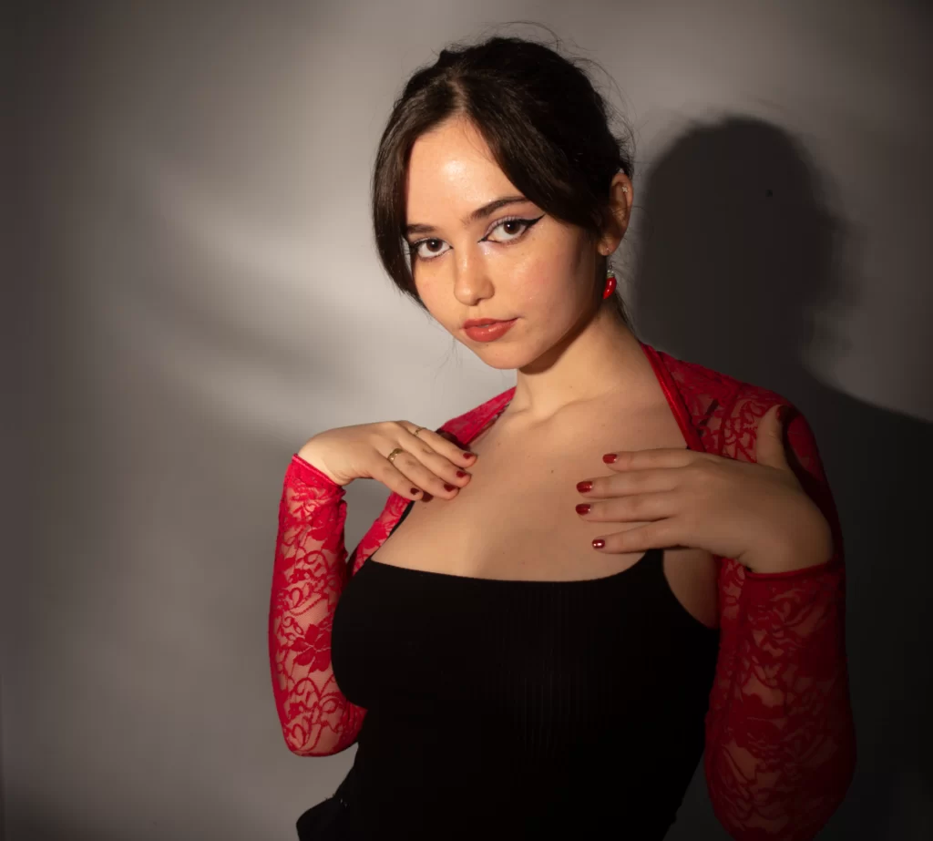 Nina del Rio - Radiocity